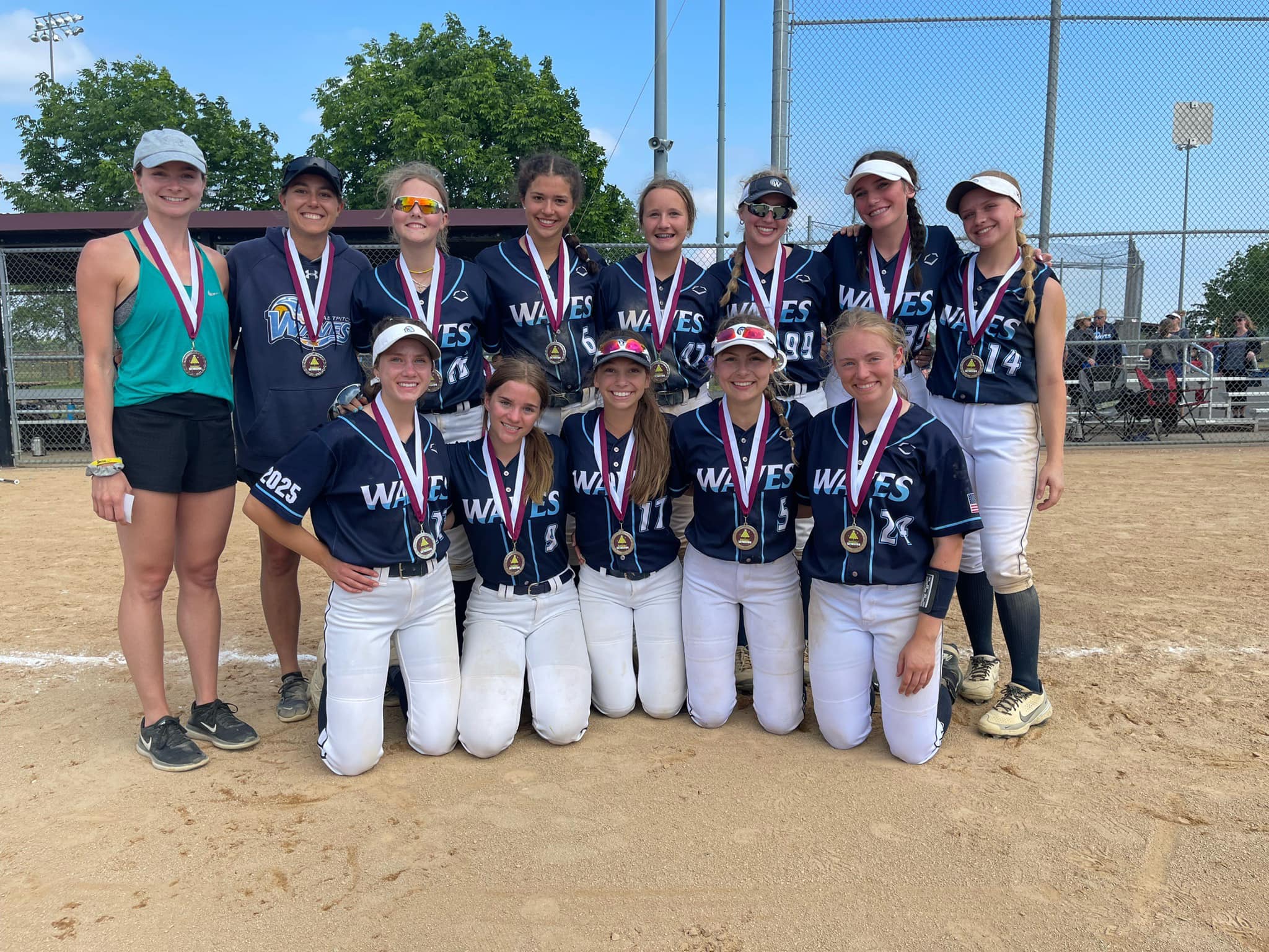 14U Larson 2nd Place Lexi Kretsch - MN Waves